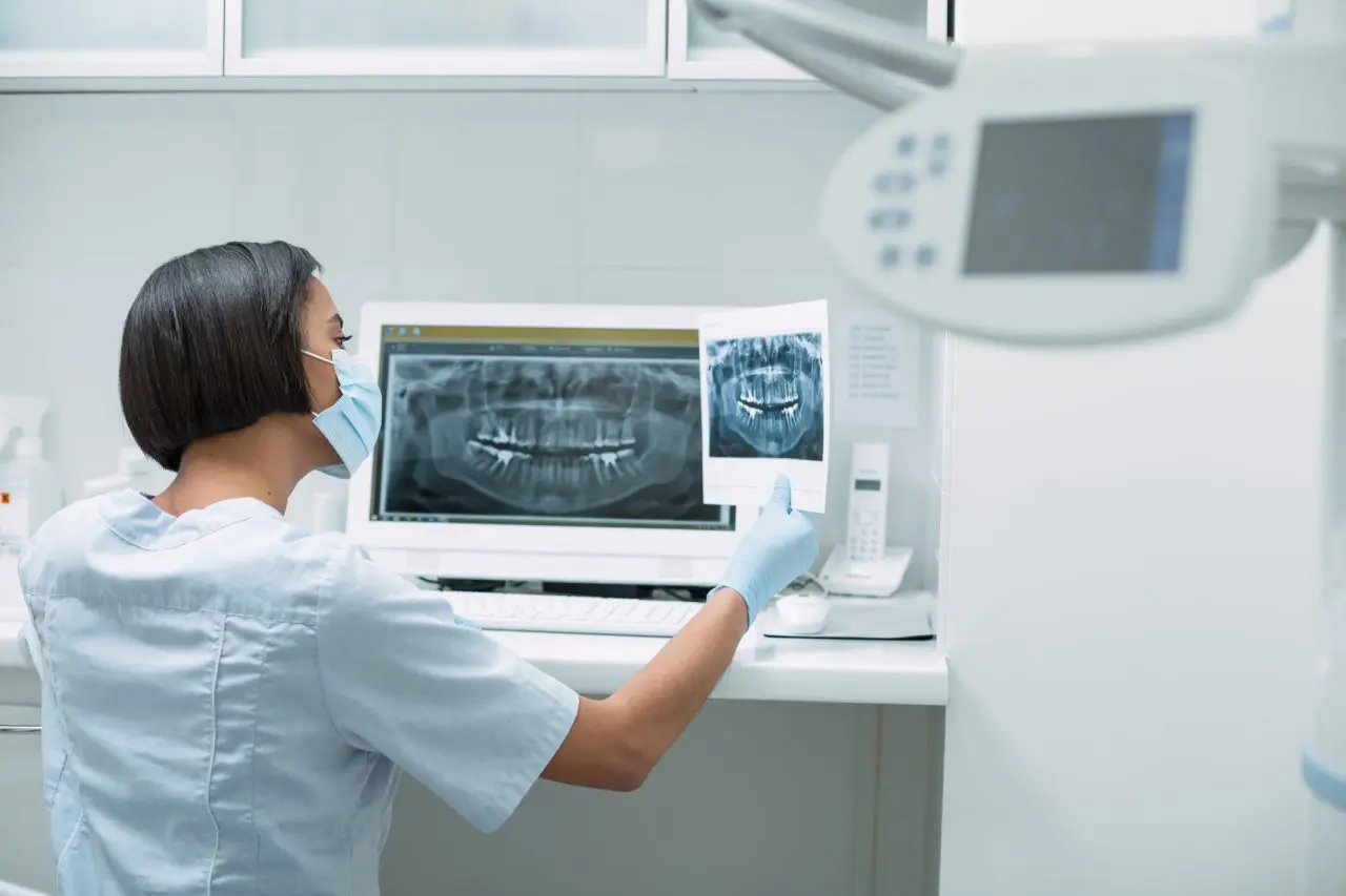 X-ray vs. CT scan - Evergreen Dental